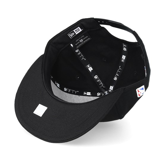 Boston Celtics 9Fifty Black Snapback - New Era caps - Hatstoreworld.com