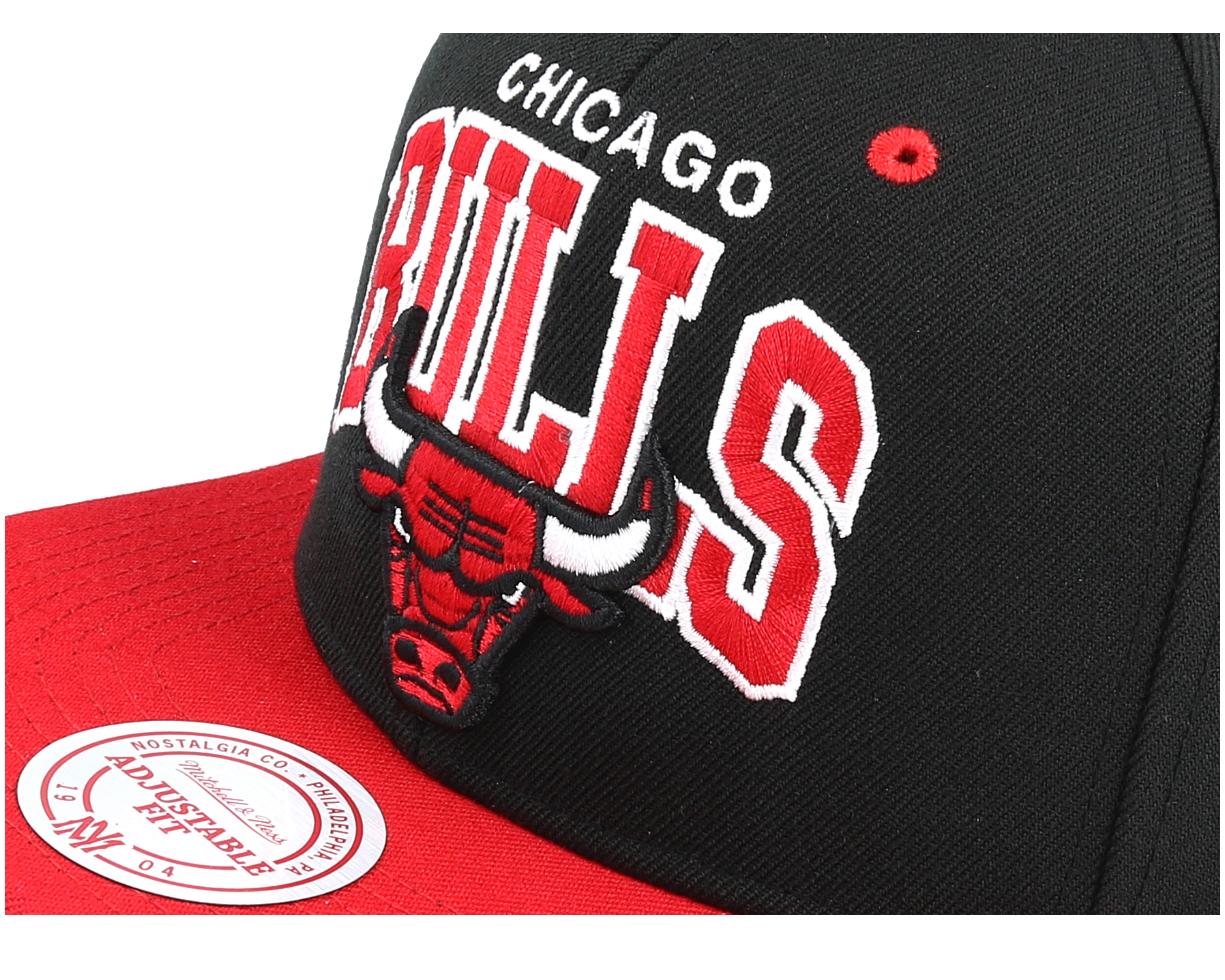 Chicago Bulls Team Arch Black/Red Snapback - Mitchell & Ness caps ...