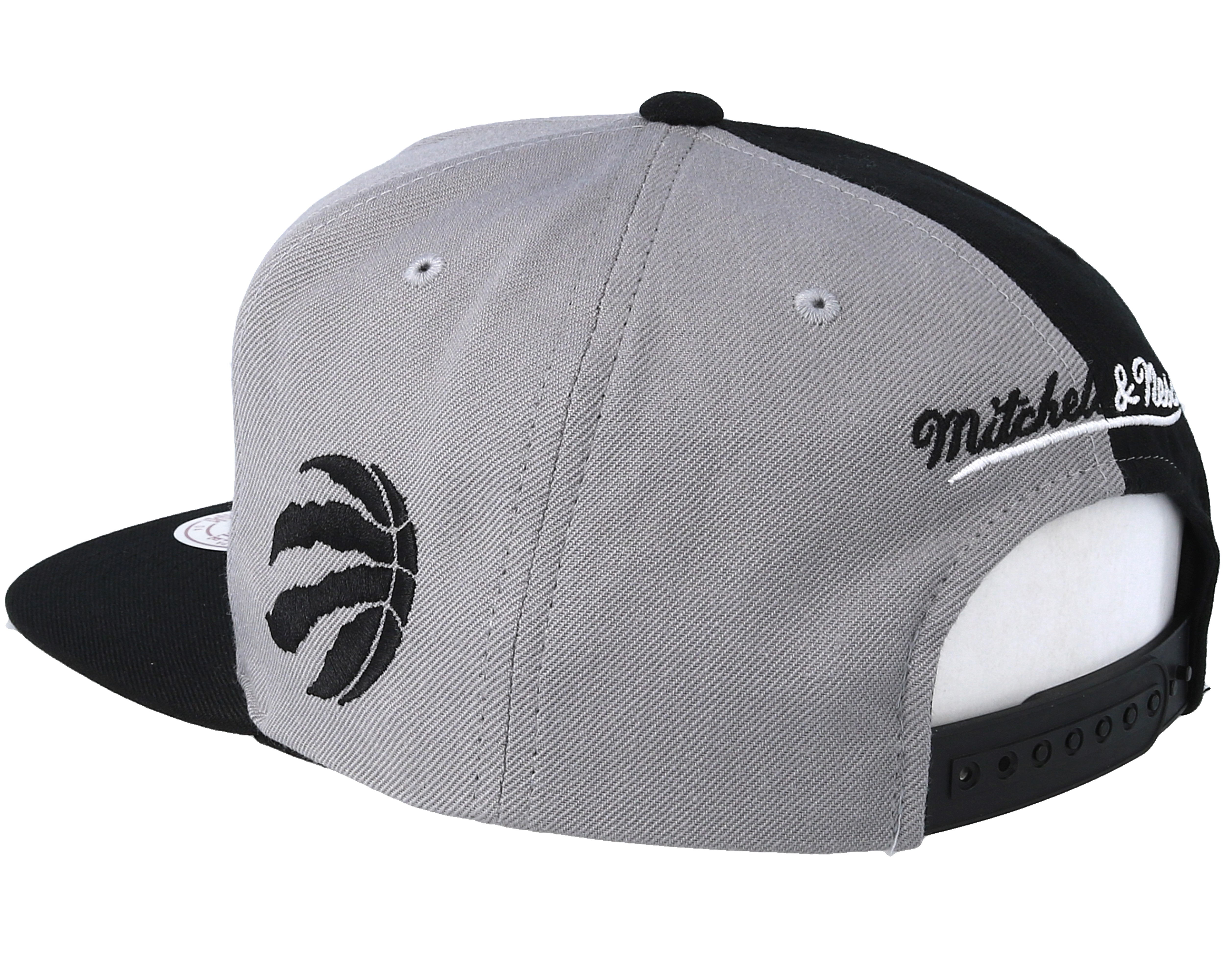 Toronto Raptors Shark Tooth Grey/Black Snapback - Mitchell & Ness caps ...