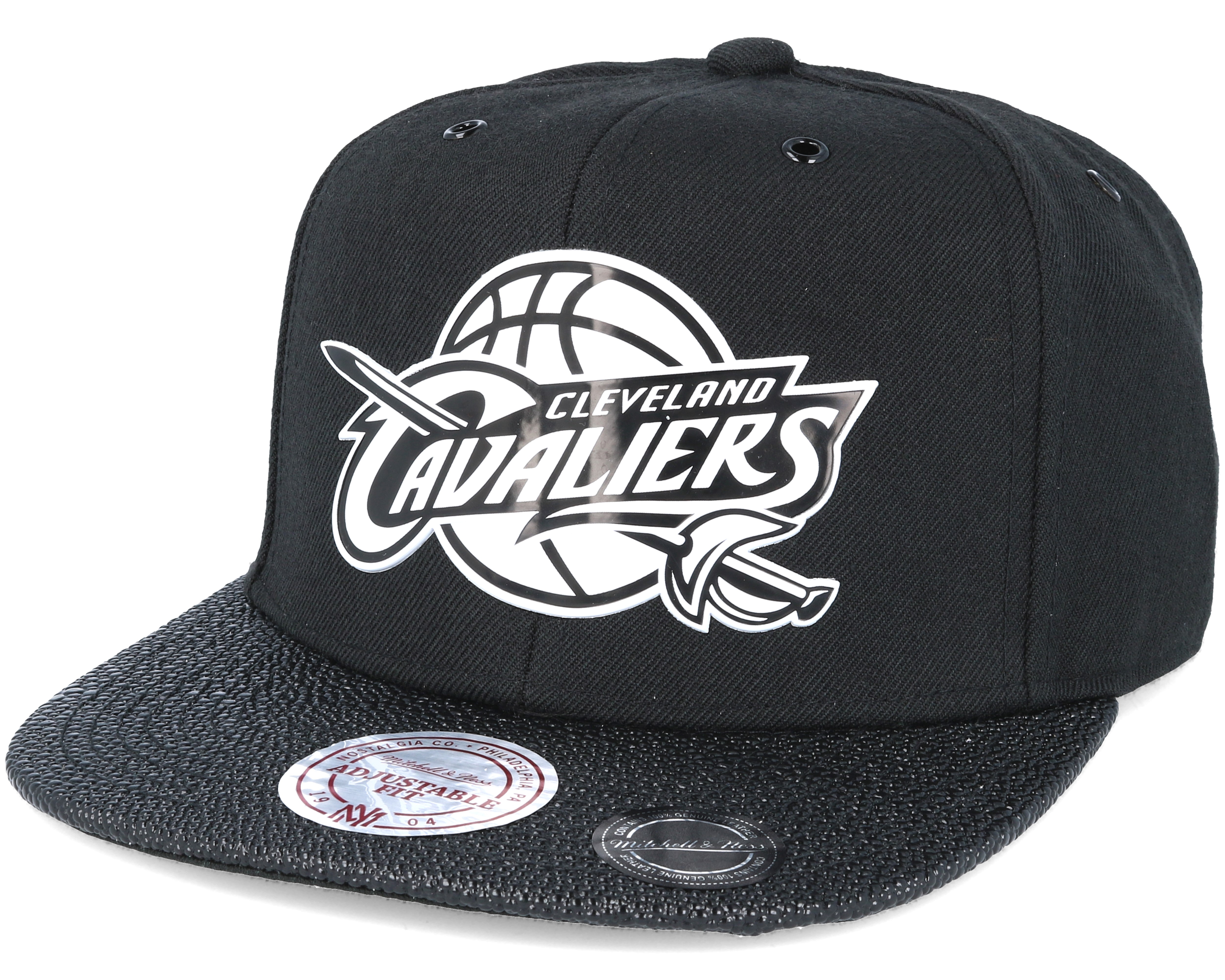 Cleveland Cavaliers Ultimate Black Snapback - Mitchell & Ness caps ...